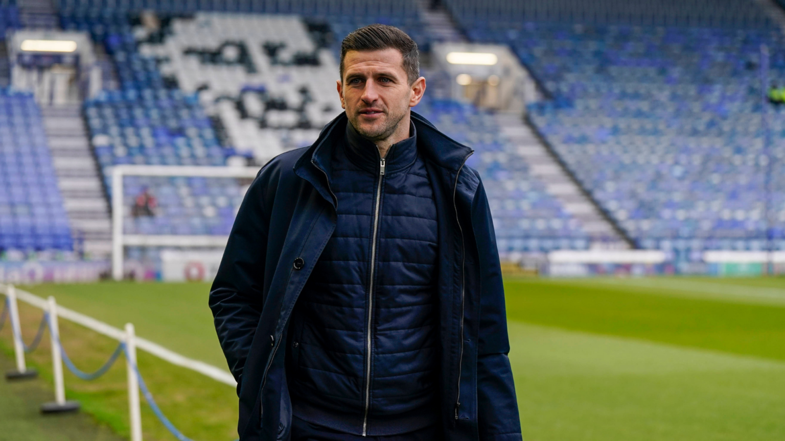 Mousinho must axe Matt Ritchie for Portsmouth v Leeds United after what ...